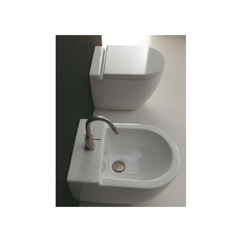 Axa One Evolution Toilets